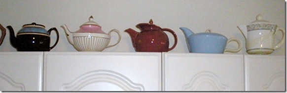 Tea and Talk: Teapot Display